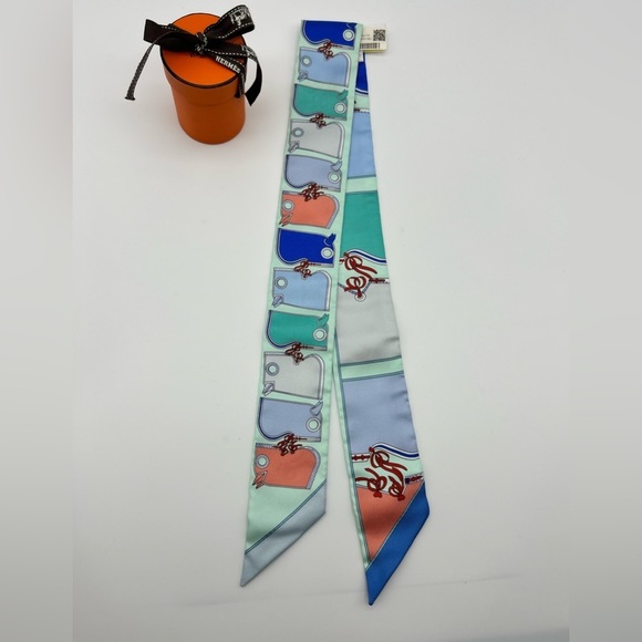 Hermes | Accessories | Nwt Hermes Silk Twilly Scarf Camails In Light ...